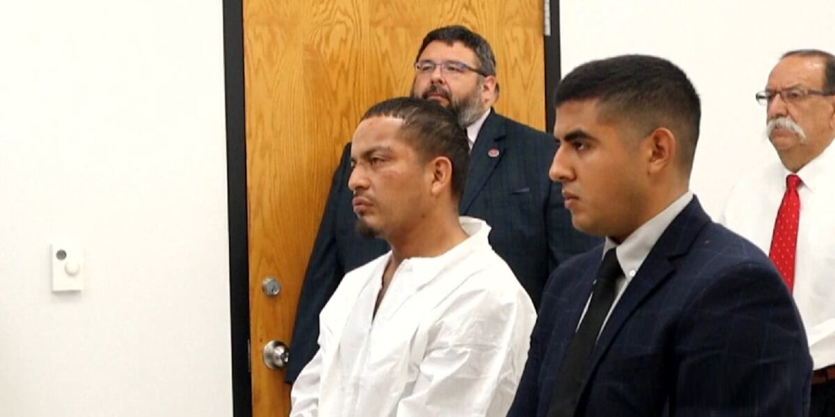 Driver Accused Or Ramming Suv Into Migrants In Texas Charged With